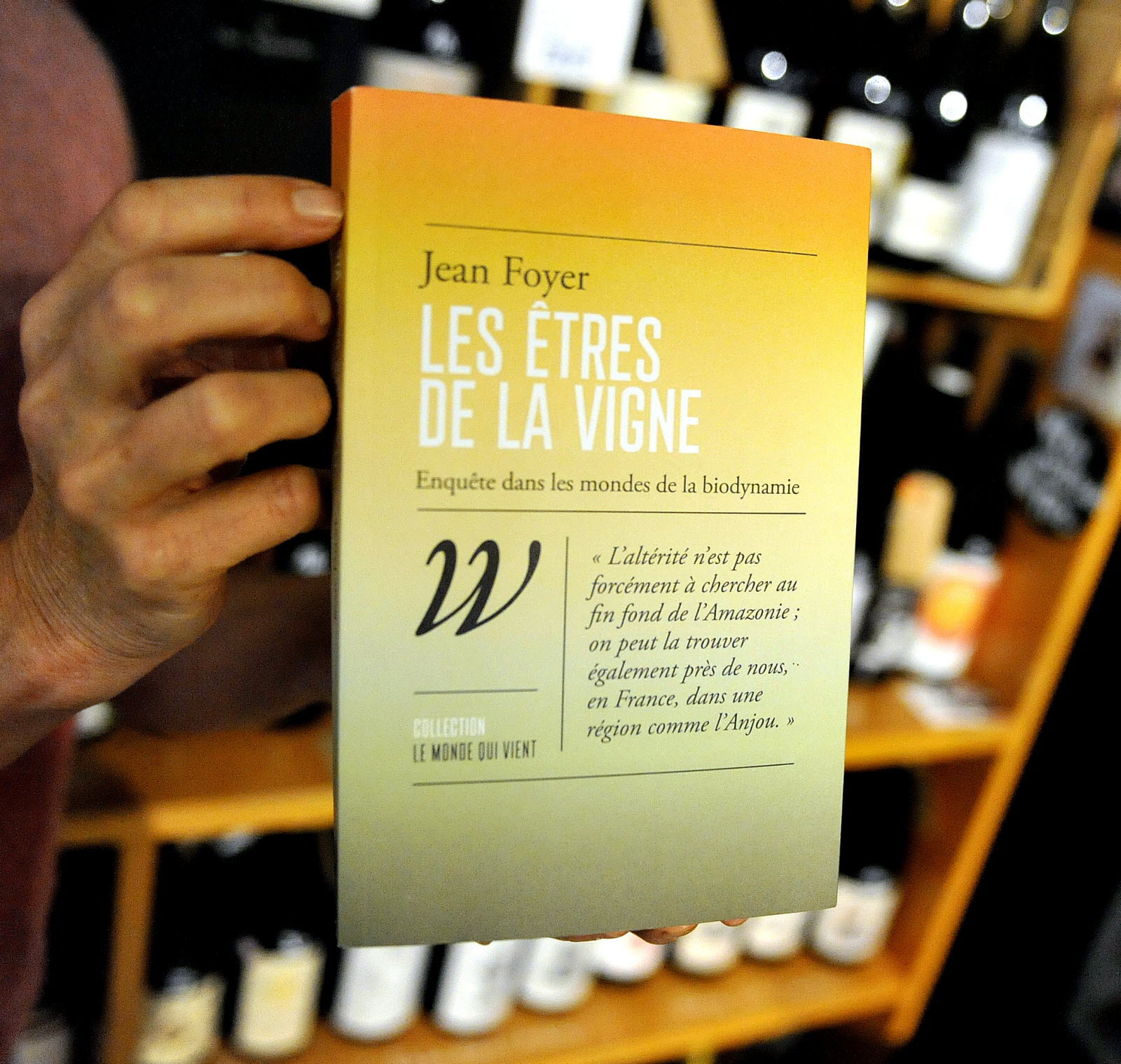 "Les Êtres de la Vigne" de Jean Foyer : un succès critique - MABD